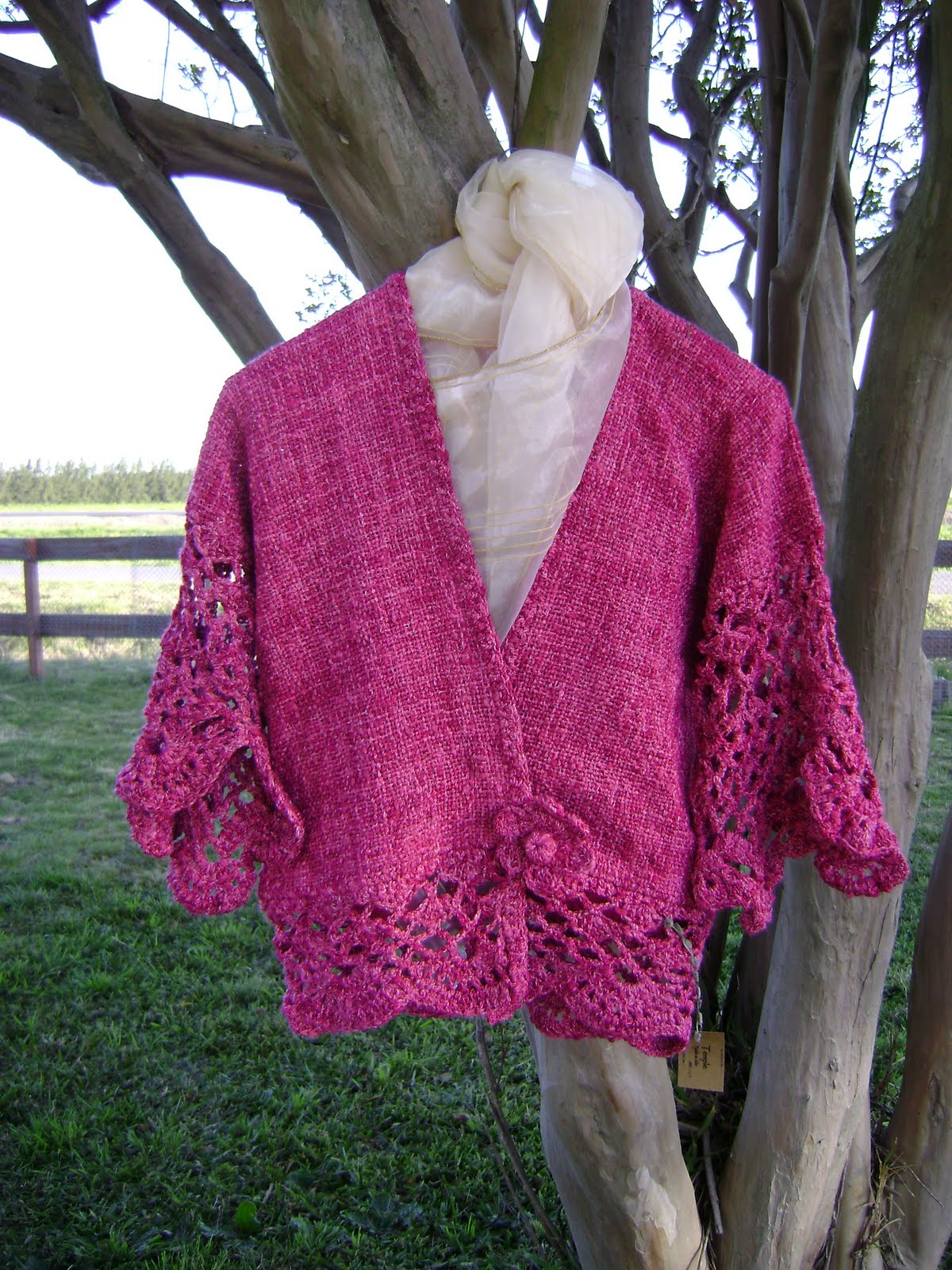 TEMPLE tejidos en telar: Saquitos de hilo. Telar + crochet.