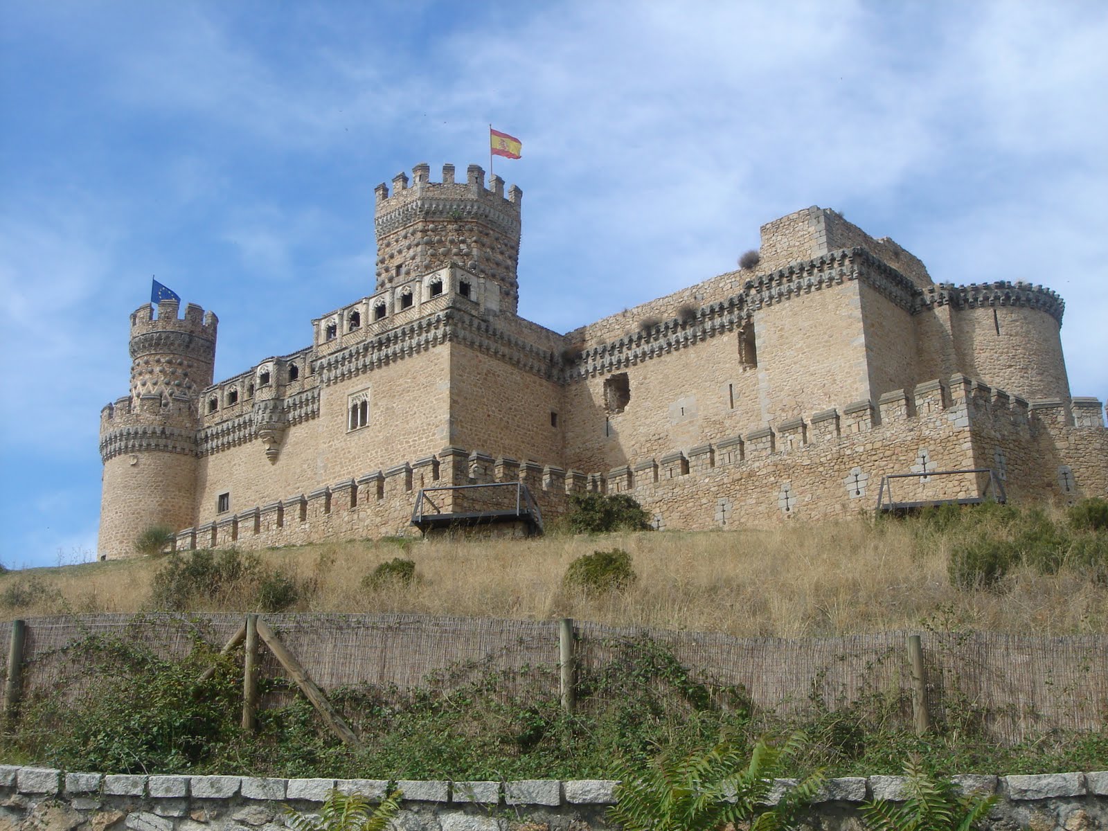 Historia y Genealogía: El castillo de Manzanares el Real. Madrid,