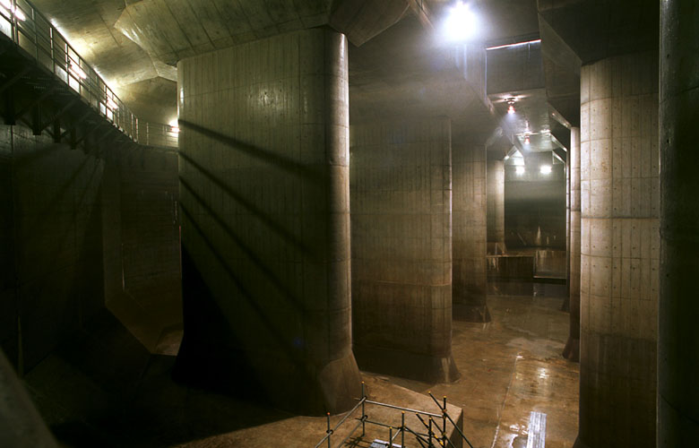 AMAZING STUFF: Japan Sewage System