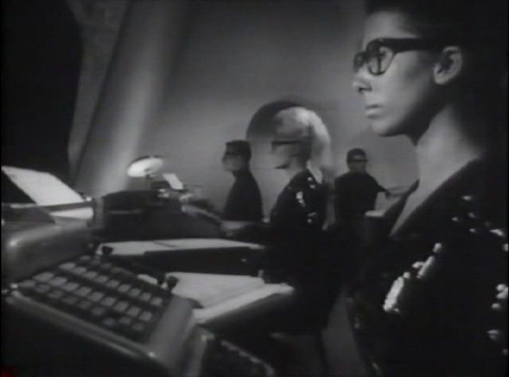 Atomic Caravan: Attack of the Robots (1966)