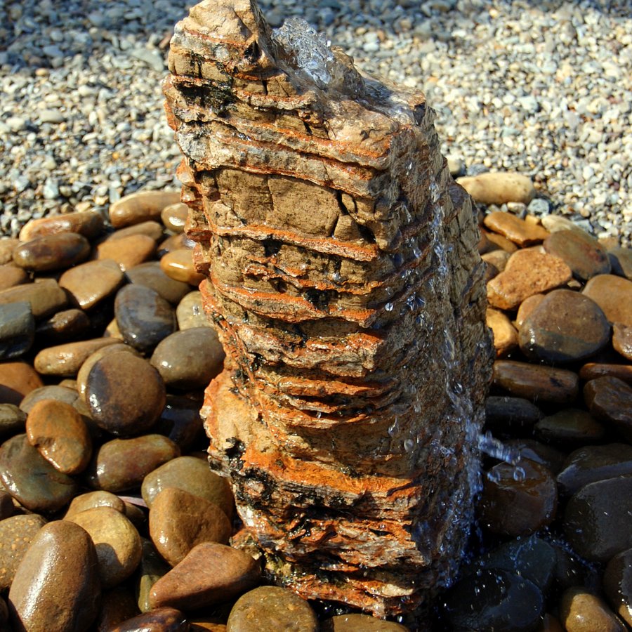 Oak Ridge Shrubbery & Landscaping, Inc.: Do it yourself water feature