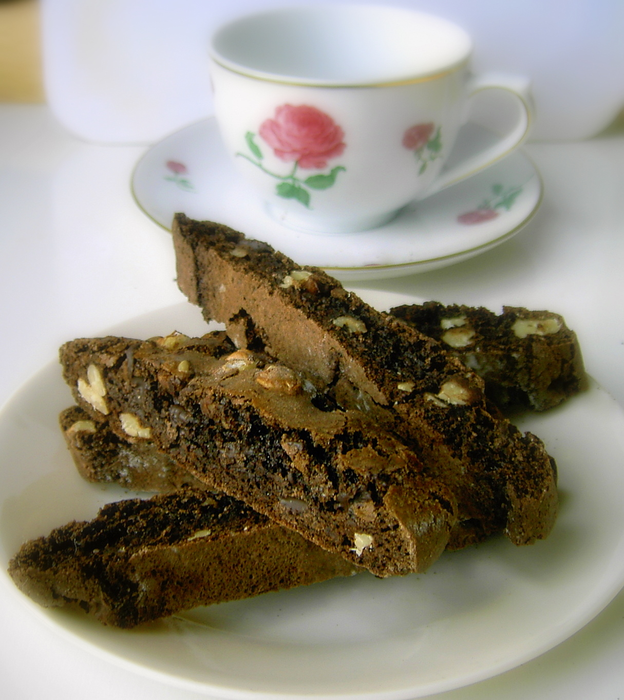 A Bowl of Mush: Chocolate Walnut Biscotti