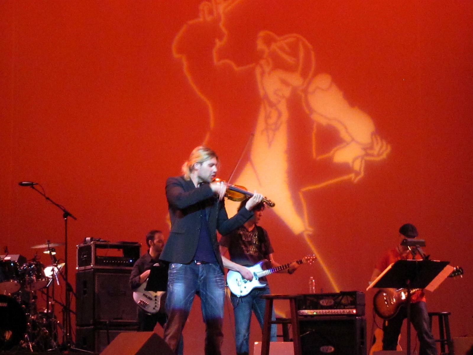 Girlie's Mumble Jumble...: Seeing David Garrett- finally!