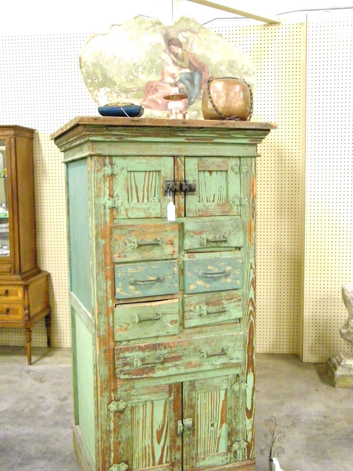 common ground : Relics