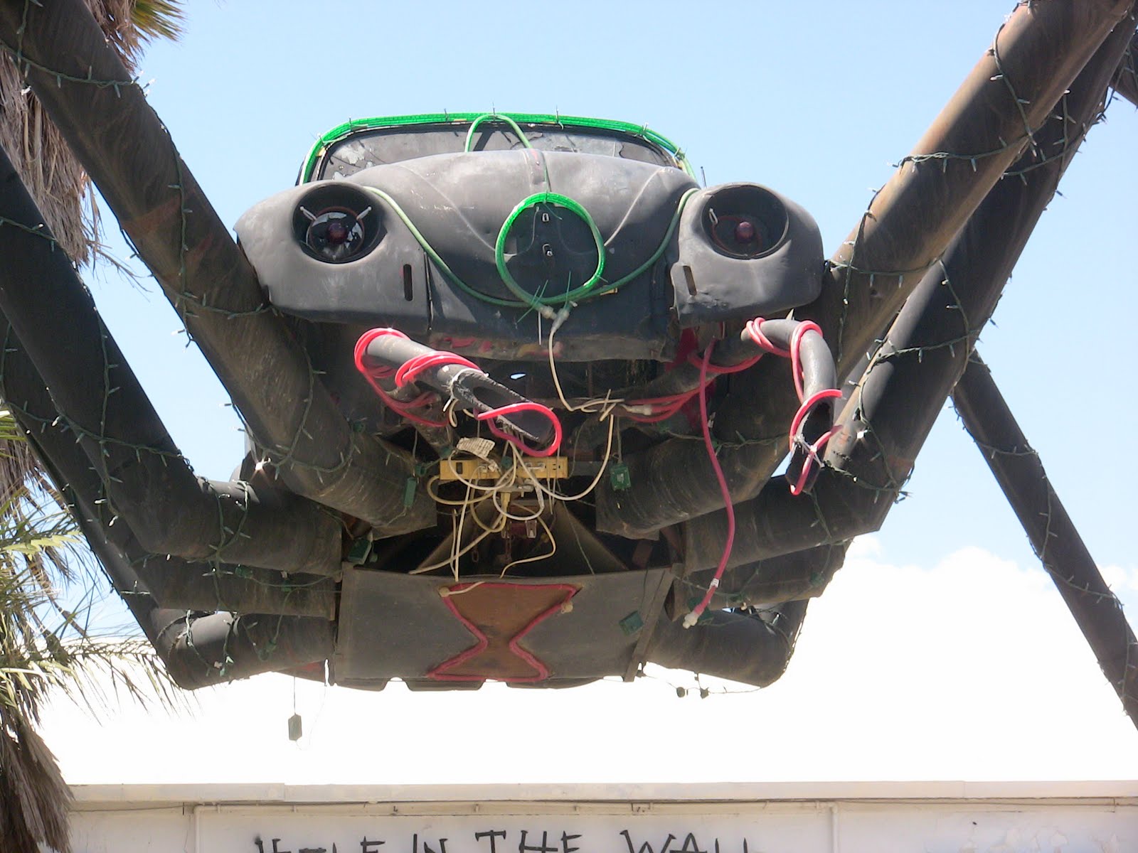 30 Things in 30 Days - photo diary: Giant VW Spider - outside Palm Springs