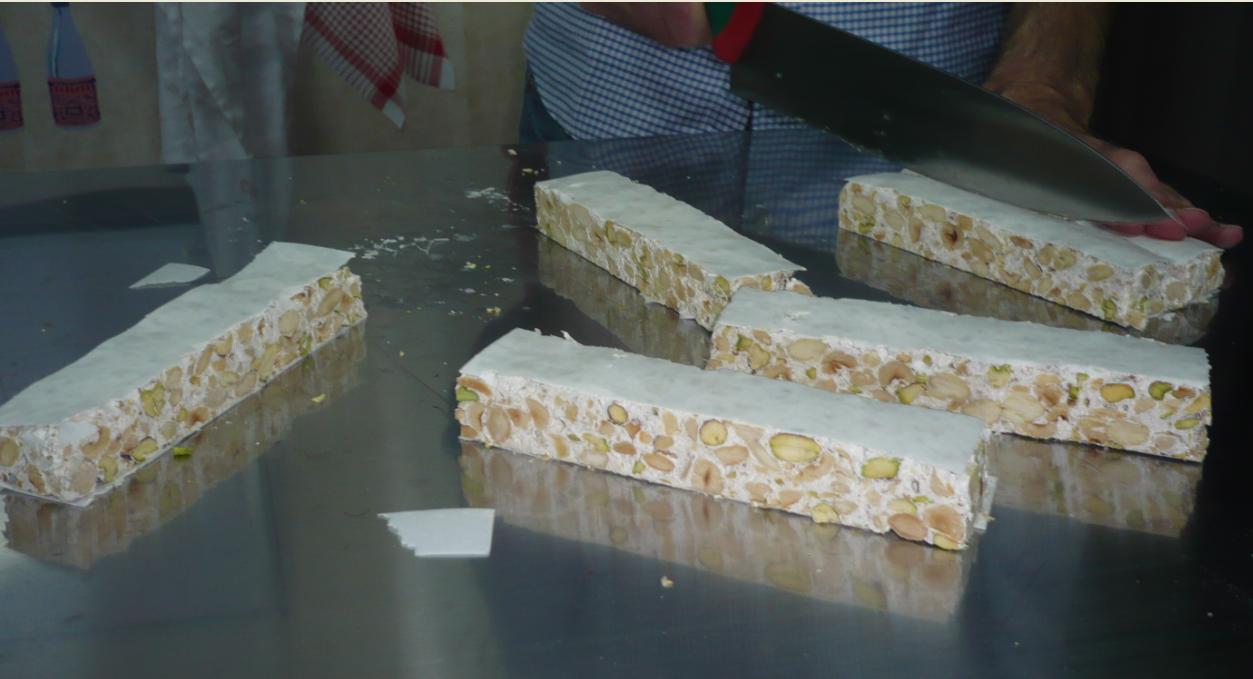 The Queen of Chocolate: I torroni dello ZioPiero: una lezione che ne ...