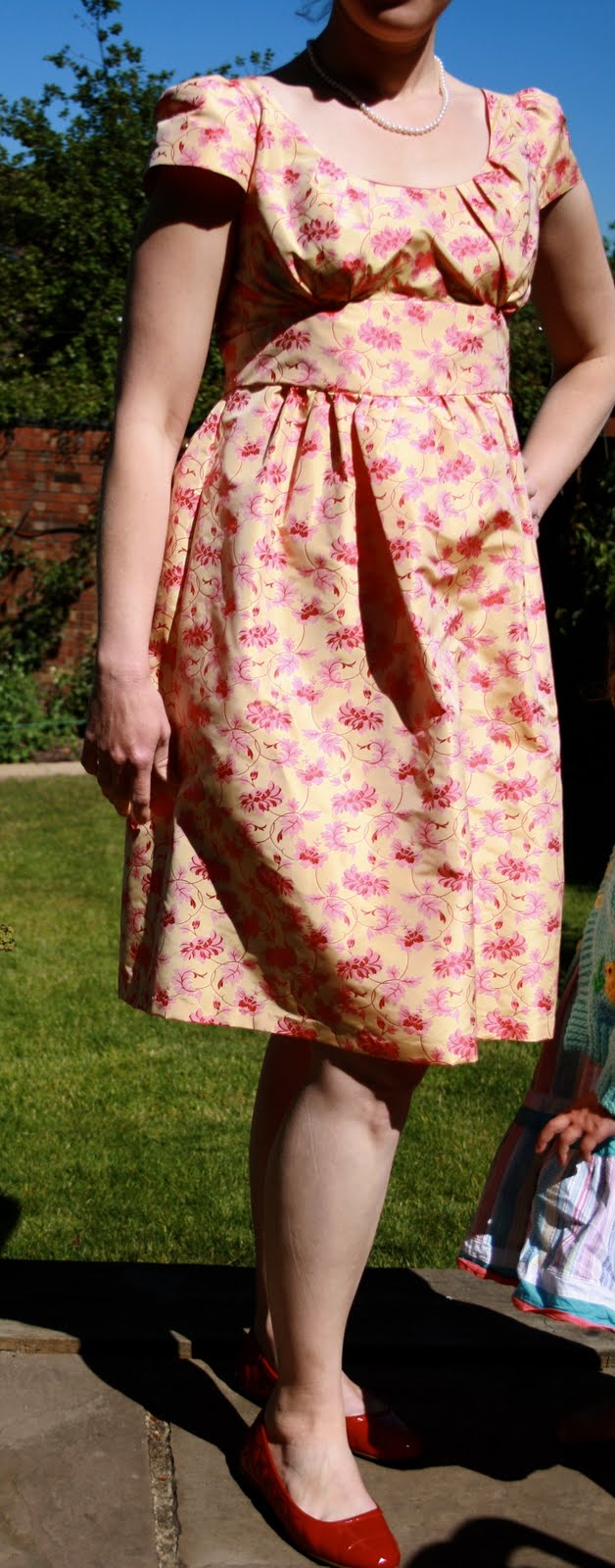 Simplicity Misses Dress and Gown 2579 pattern review by twinkle72