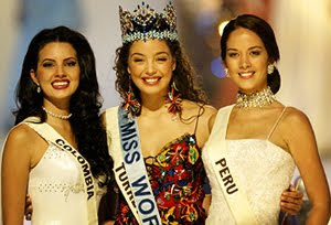 My Favourite Beauty Queens: Marina Mora, Miss World 2002 2nd Runner Up