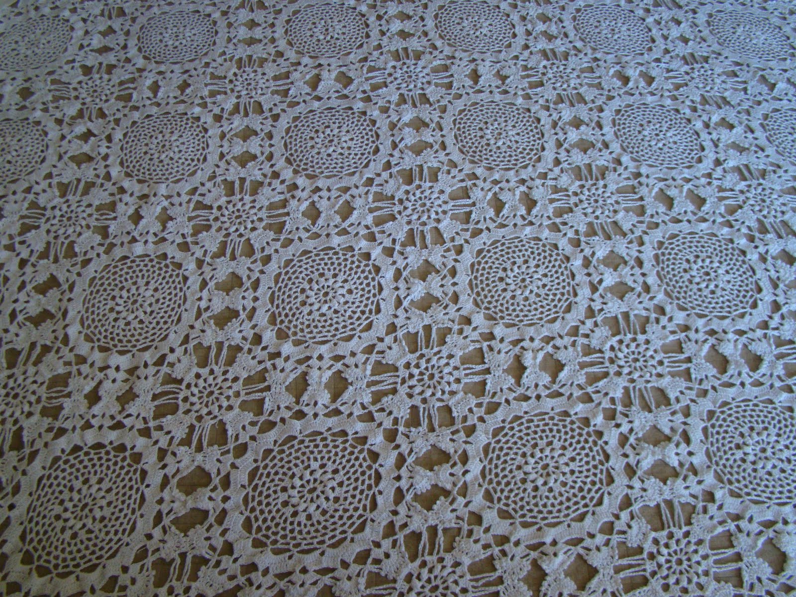 NeoAmélia: Colcha de crochê de vó