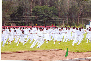 KENDRIYA VIDYALAYA WELLINGTON SPORTS MEET 2006: An Excellent PT display ...