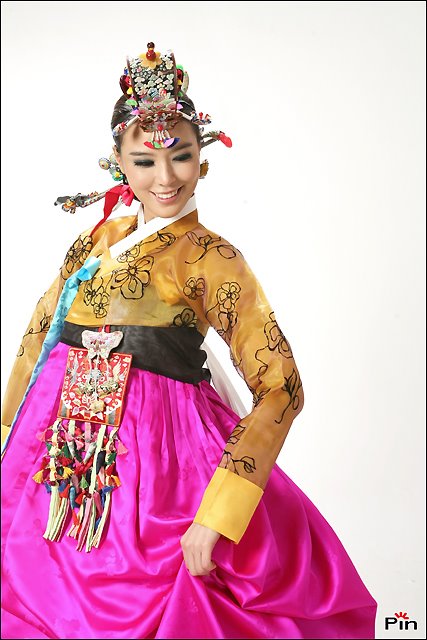 Yoo Ji Eun , Korean Actress and Singer