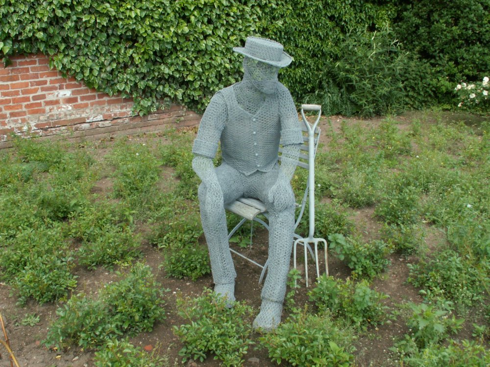 Mick & Lyn's overseas adventure: 12 June 2010 Sherwood Forest, Newstead ...