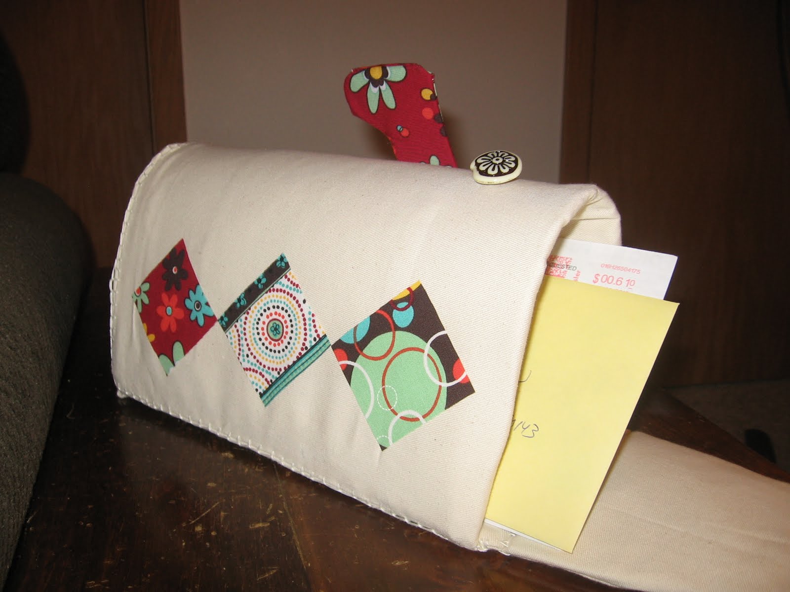 Twelve Crafts Till Christmas: make it: a fabric mailbox