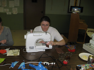 Twelve Crafts Till Christmas: great summer service project for kids!