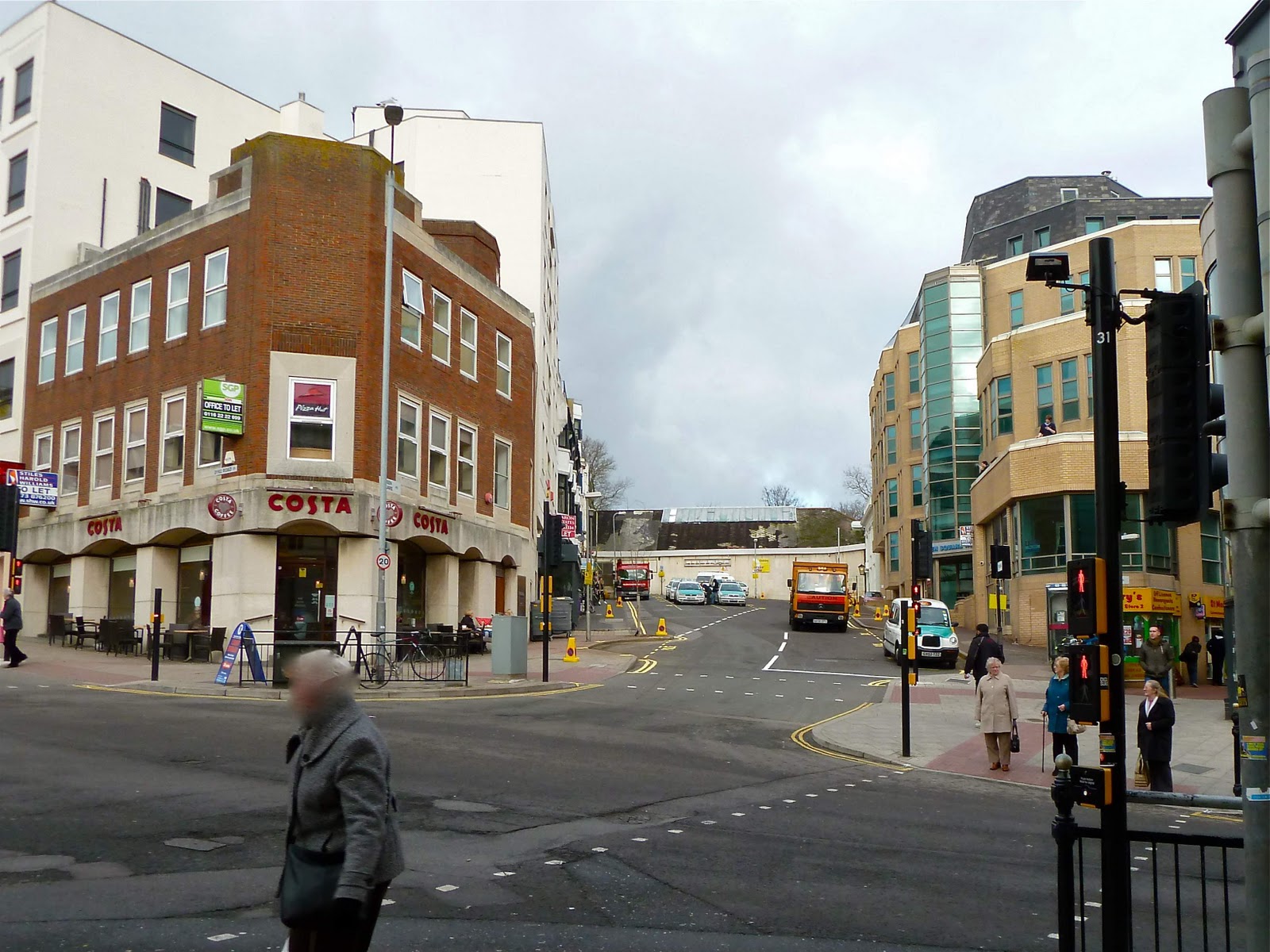 #Brighton Bits: New Hotel for Queen Square 2