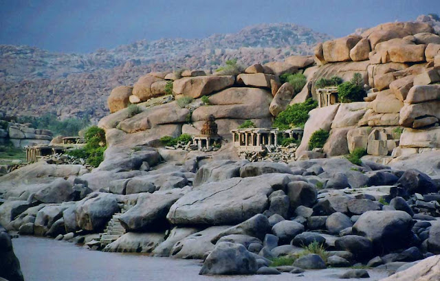 Attractions & Things To Do In India: Hampi - Kingdom of Vijayanagar Empire.