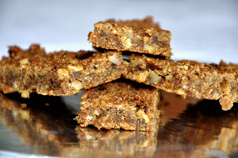 Served with love: Healthy Muesli Bars