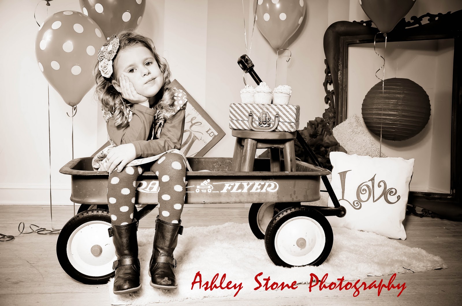 Preppy & Pink: VALENTINE'S PHOTO SHOOT SET DESIGN!