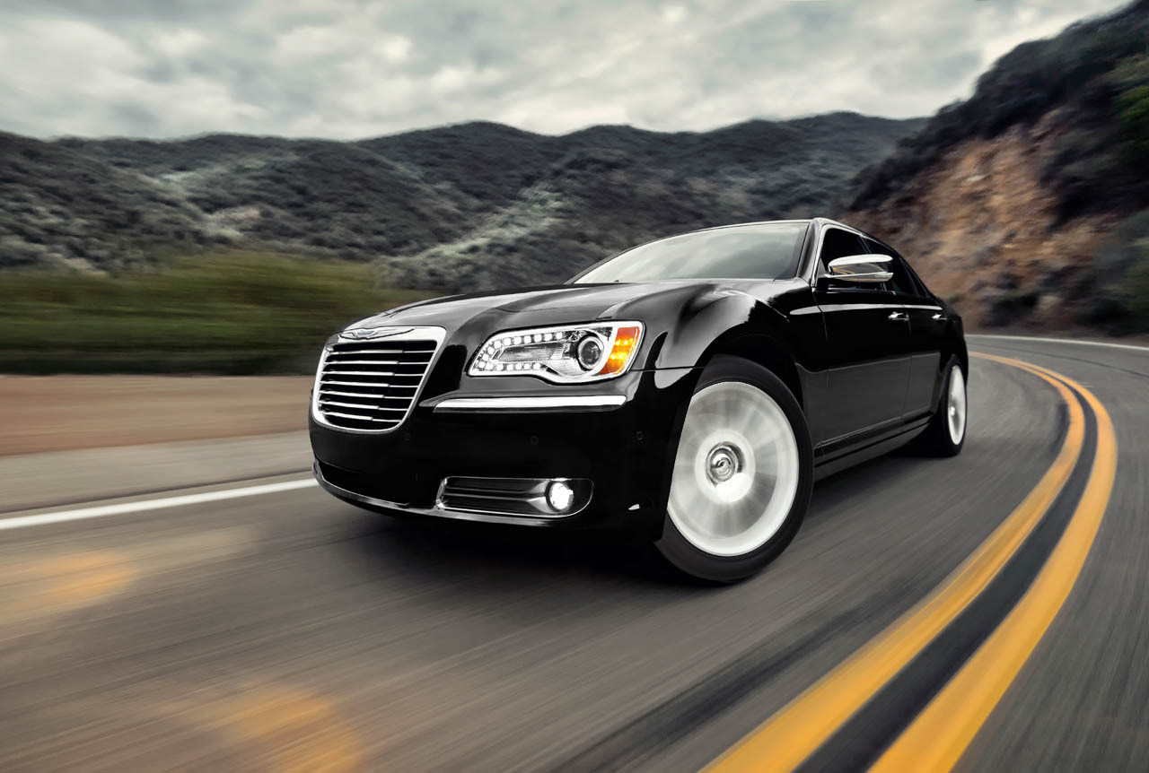 Imágenes de Autos Deportivos: Chrysler 300 2011 - fotos oficiales