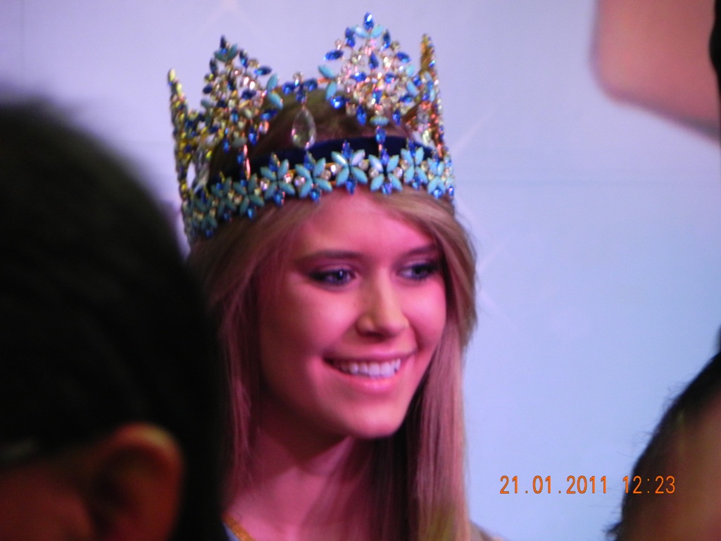 speed: Alexandria Mills Miss World 2010. Her Candid Photos At Miss ...