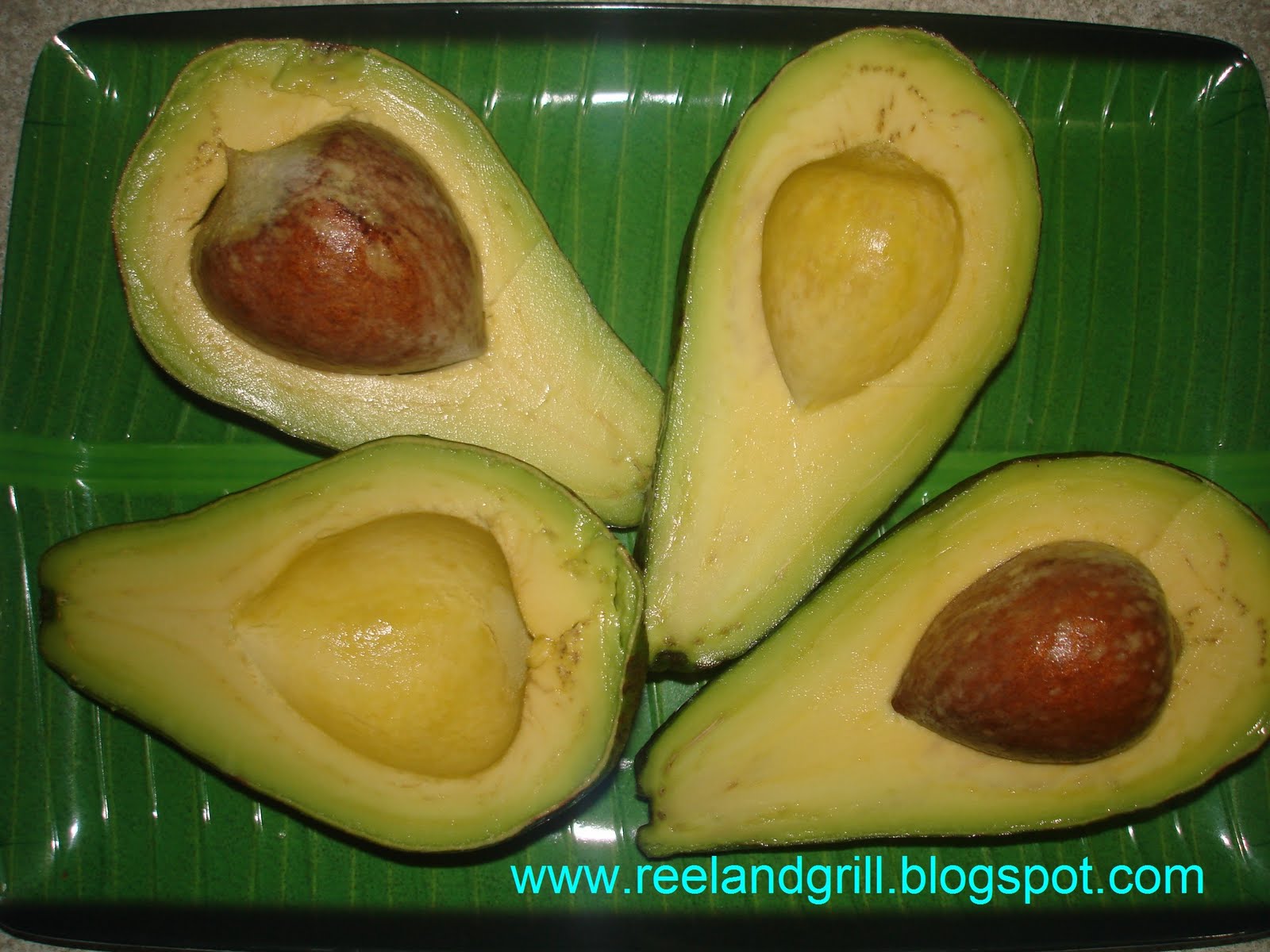 Reel and Grill: Avocado Shake (Smoothies)