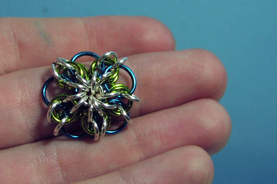 Chainmaille Celtic Flower Pendant/Keychain - Shealynn's Faerie Shoppe