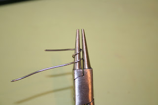 Lissabird Makes Good: Handmade Wire Bail