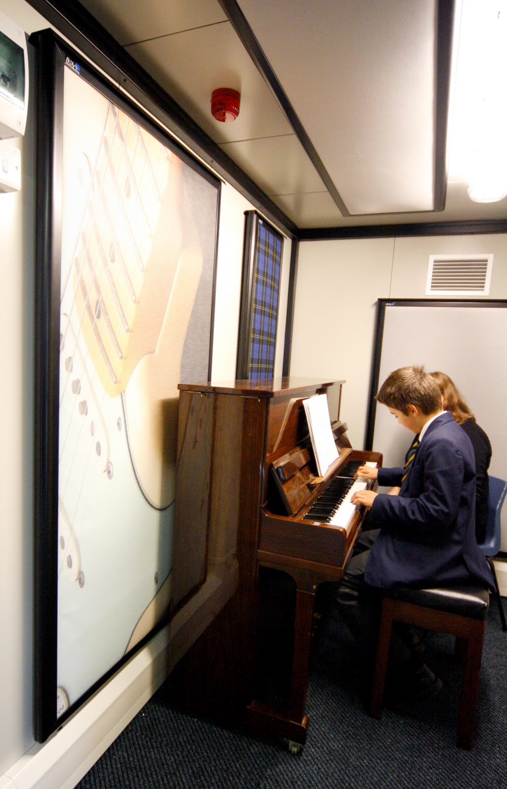 Amadeus Equipment & Acoustics: Bedstone College - 5 Acoustic Pods ...