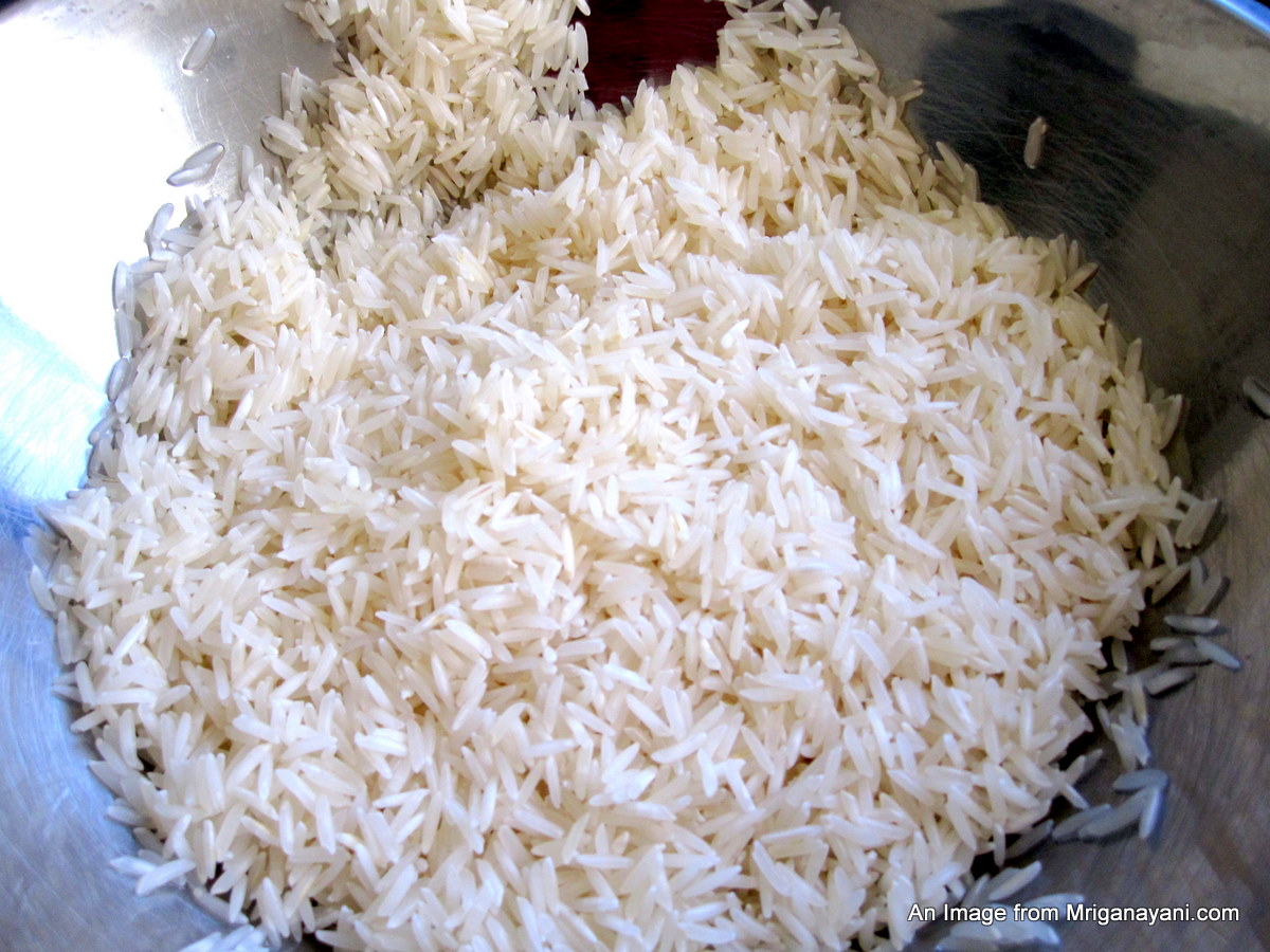 Love & Lentil: Pineapple Fried Rice