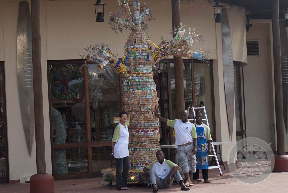 artSMart: April 2010