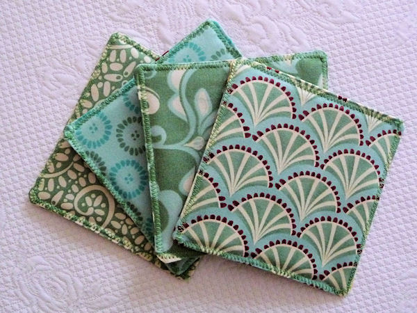 Duni's Studio: Reversible Fabric Coasters - TUTORIAL