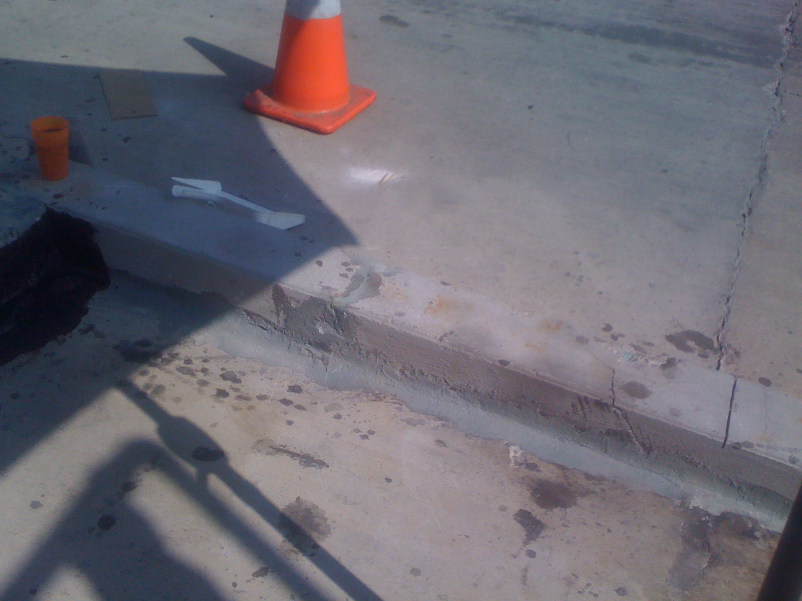 Maintenance Solutions: secondary containment curb SEALING
