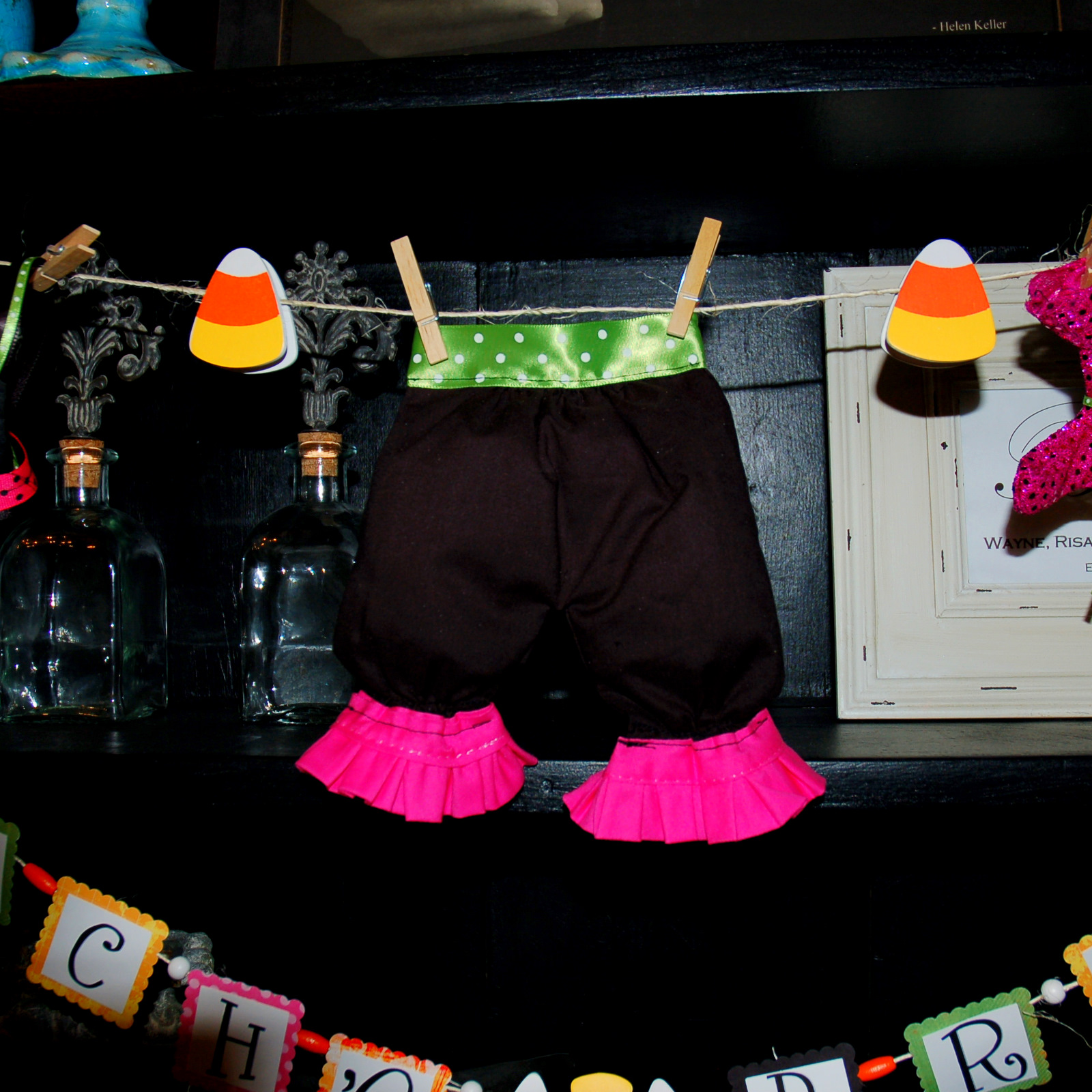 restlessrisa: The Witch's Britches!!!