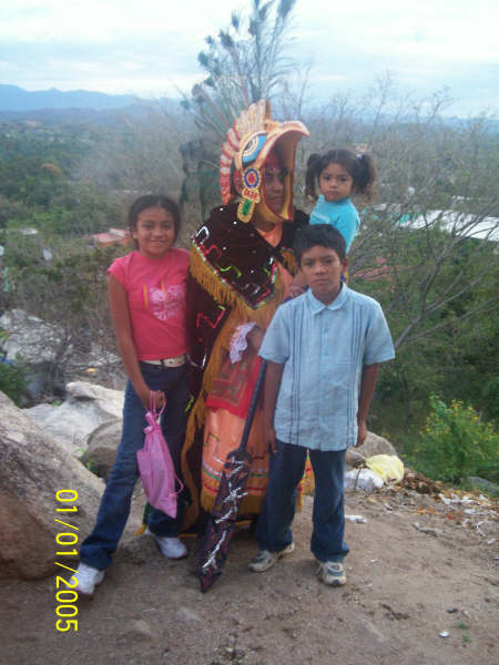 Cruz Grande, Gro.: Cruz Grande y sus Moros