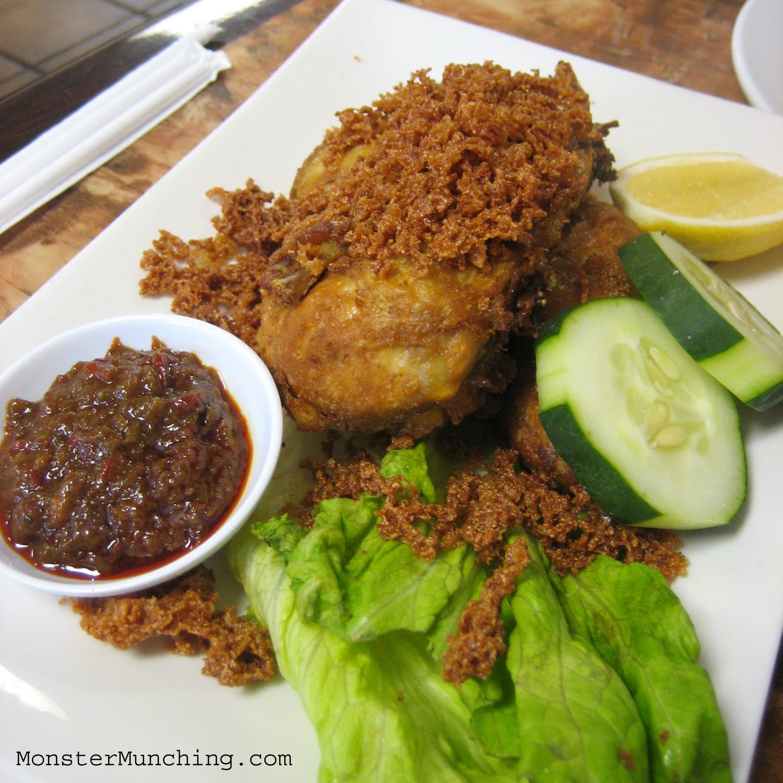 Monster Munching: Merry's House of Chicken - West Covina