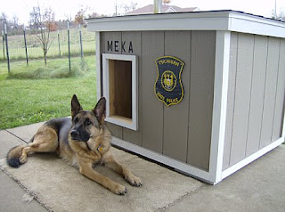 Working Police K9's: Police Dog Houses