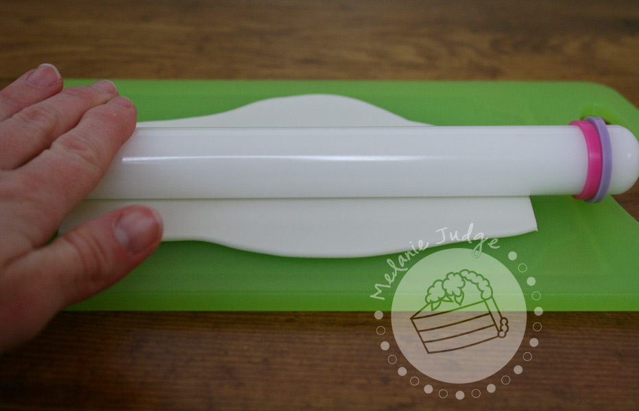 Cake Walk: Fondant 101