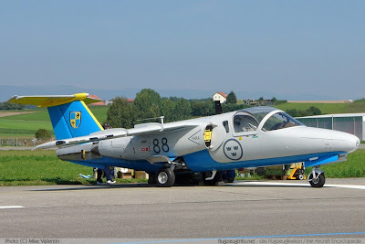 Treinadores Sk60 serão modernizados