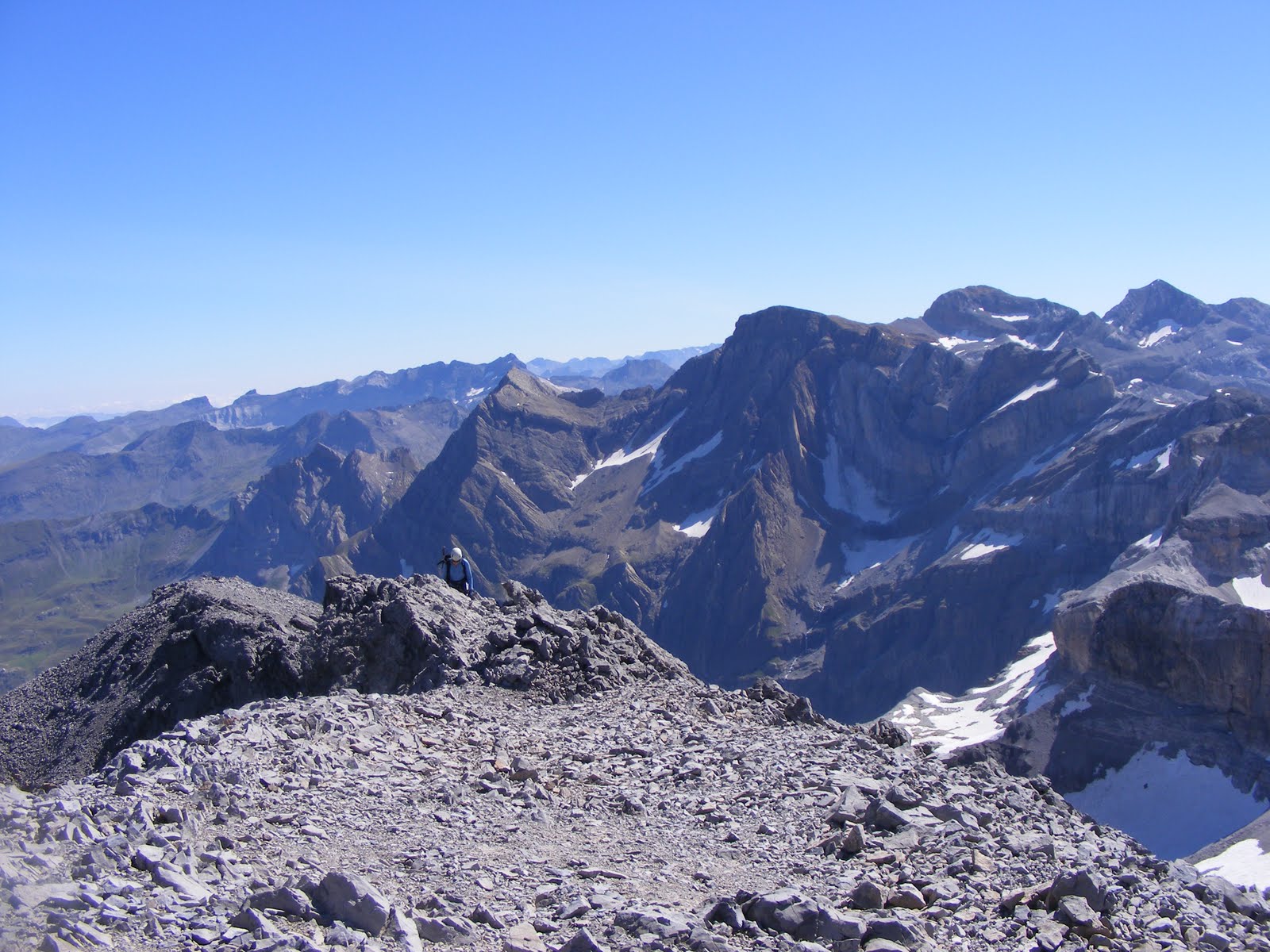 PIRINEOSYMAS: Arista N.E. Pico Taillón 3.144m