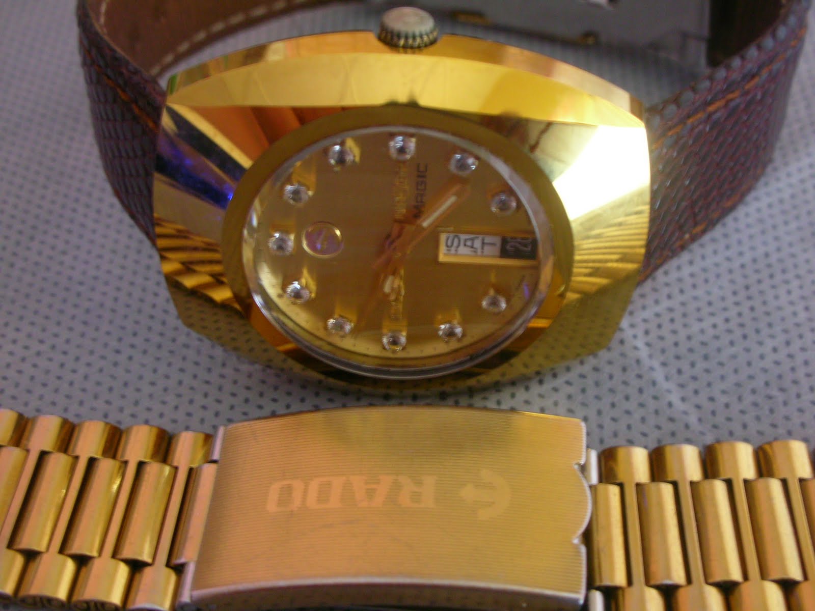 FASHION CARE 2U: Years 80's Used Vintage Rado Diastar Magic Automatic ...