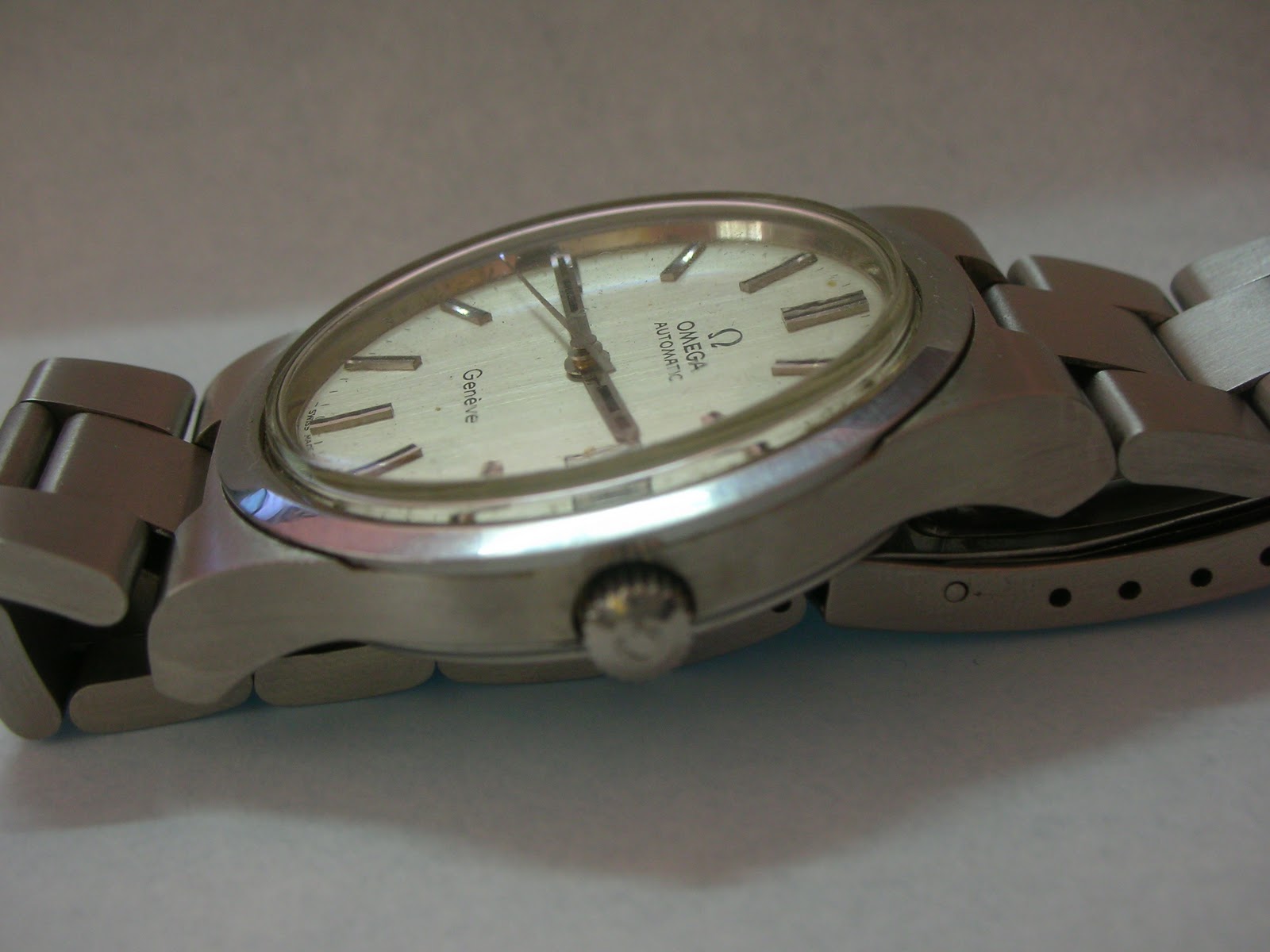 Malaysia Watches Online Store: W021 OMEGA Geneve Automatic Date Cal ...