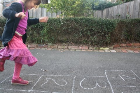 PhysEdMum: Hop, Gallop, Skip