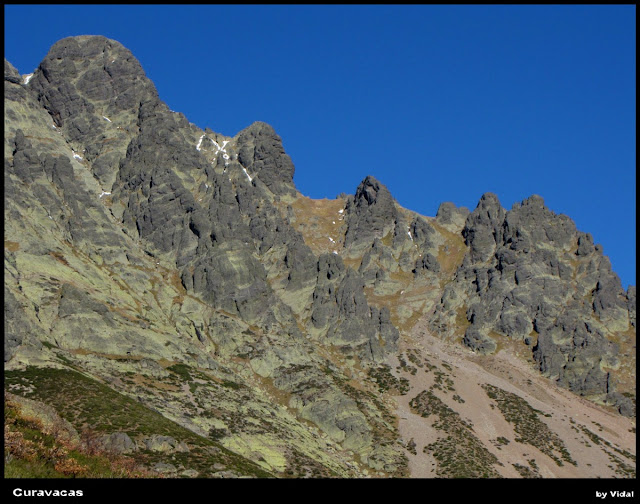 MONTAÑAS... A ESGALLA!!!: 24 NOVIEMBRE 2009... Rincones escondidos del ...