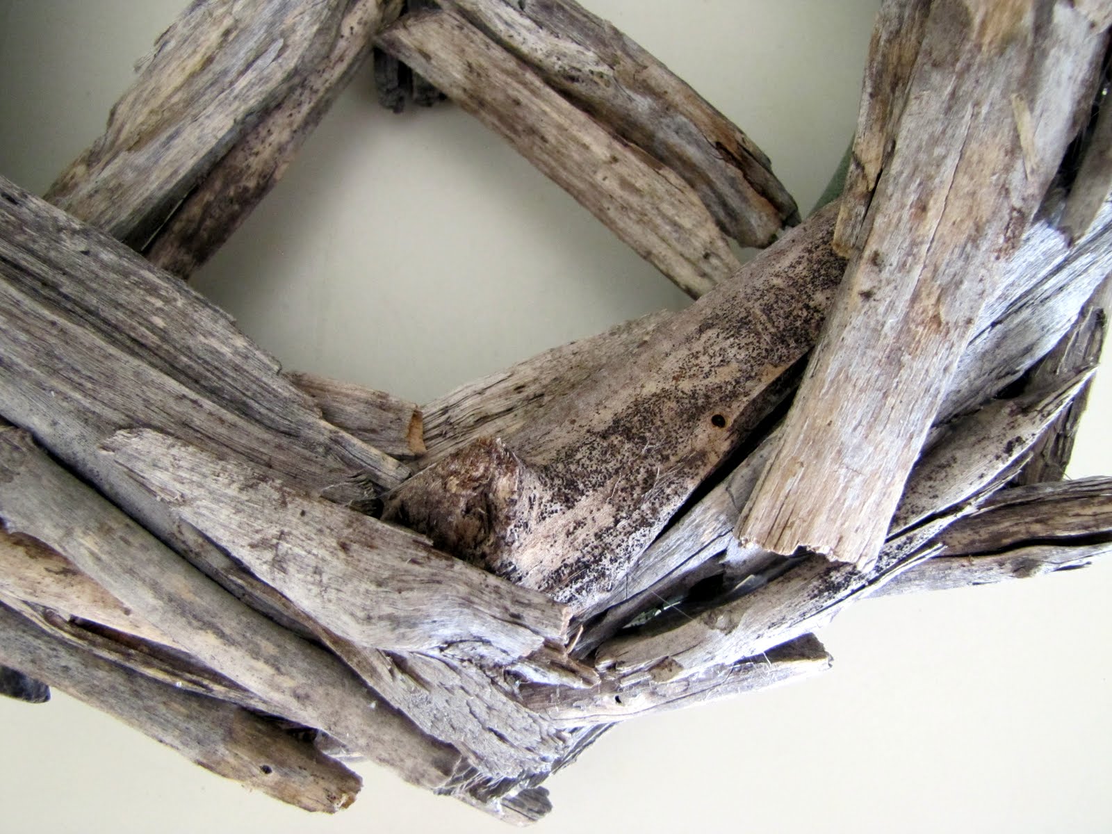 Drift Wood Peace Sign Tutorial - craft - Little Miss Momma