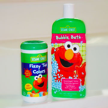 Sesame Street Bubble Bath and Fizzy Tub Colors Review and Giveaway ...