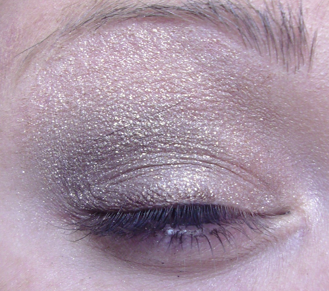 Glamour Junkie: Gossip Girl Makeup Tutorial: Georgina Sparks