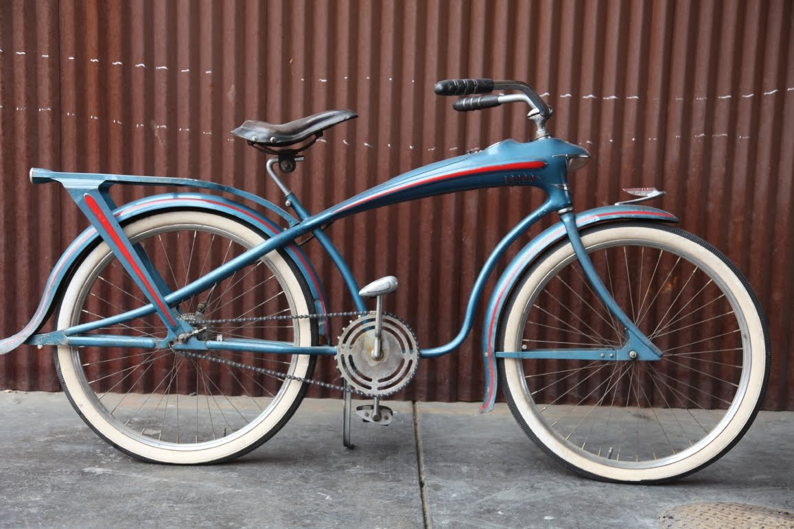 Atomic Accident: Pre-war Elgin Bluebird