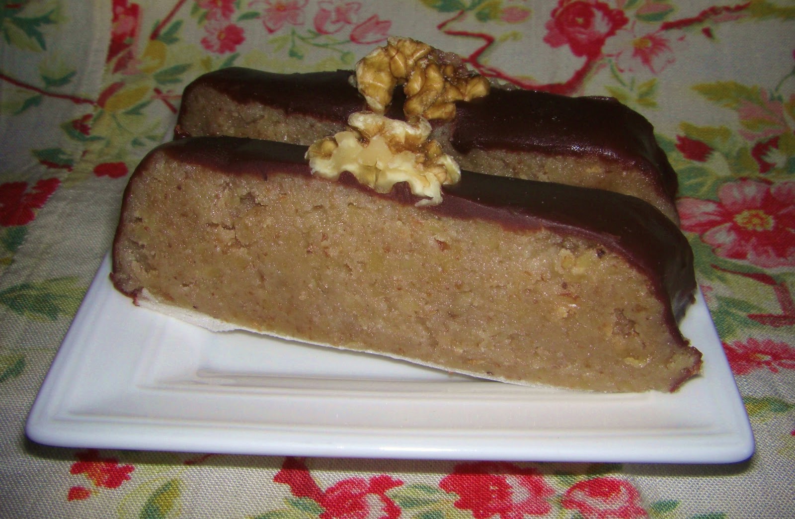 Amb 'P' de Pòrtula: MASSAPÀ DE NOUS AMB COBERTURA DE XOCOLATA (menú de ...