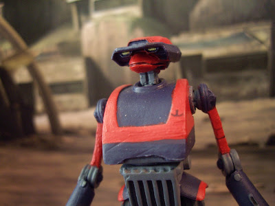 Customs for the Kid: RED TACTICAL DROID