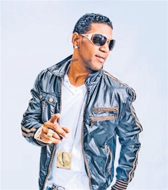 Picoteando el Espectaculo: Omega, Biografía